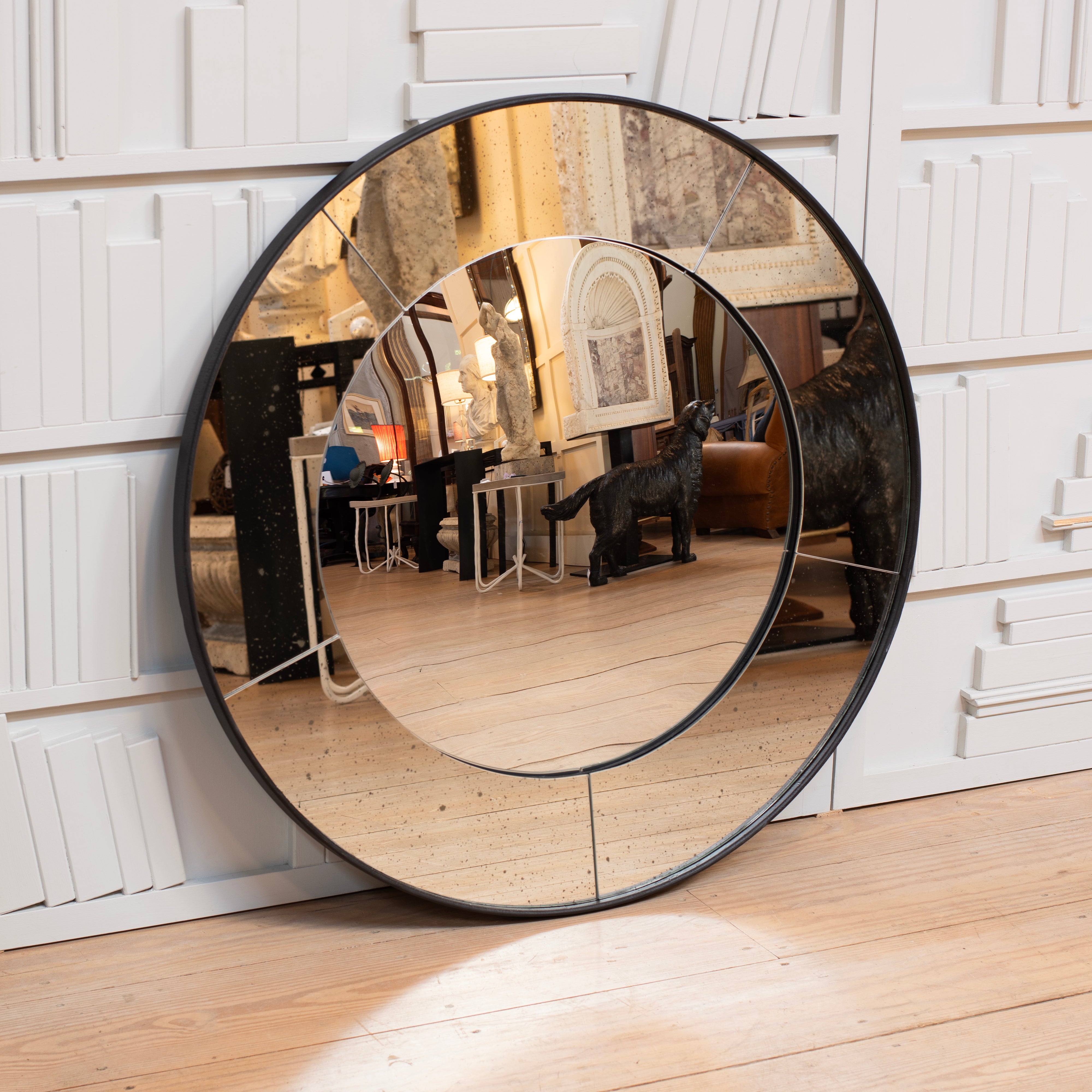 Iris Mirror – RT Facts