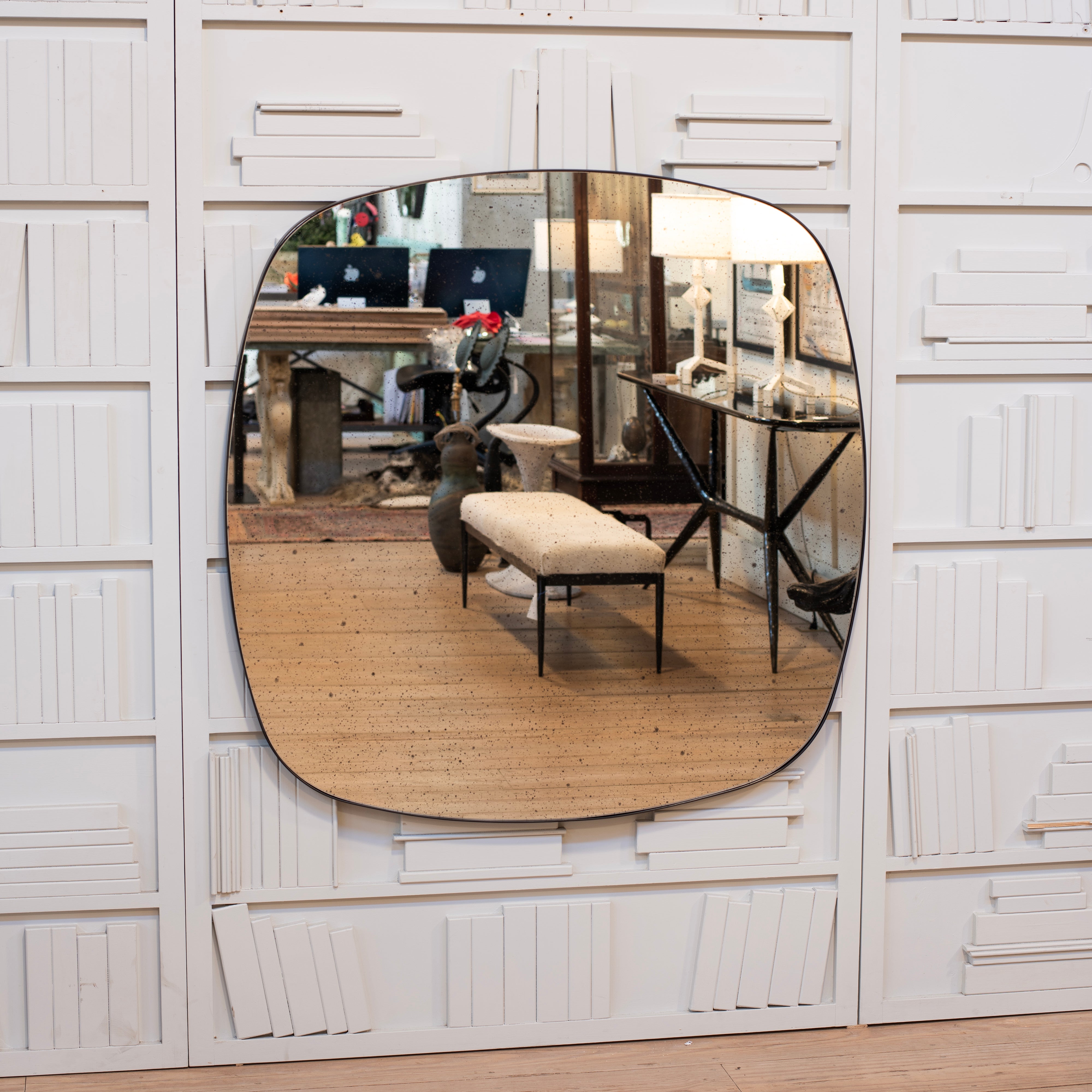 Steel Frame Retro Mirror – RT Facts