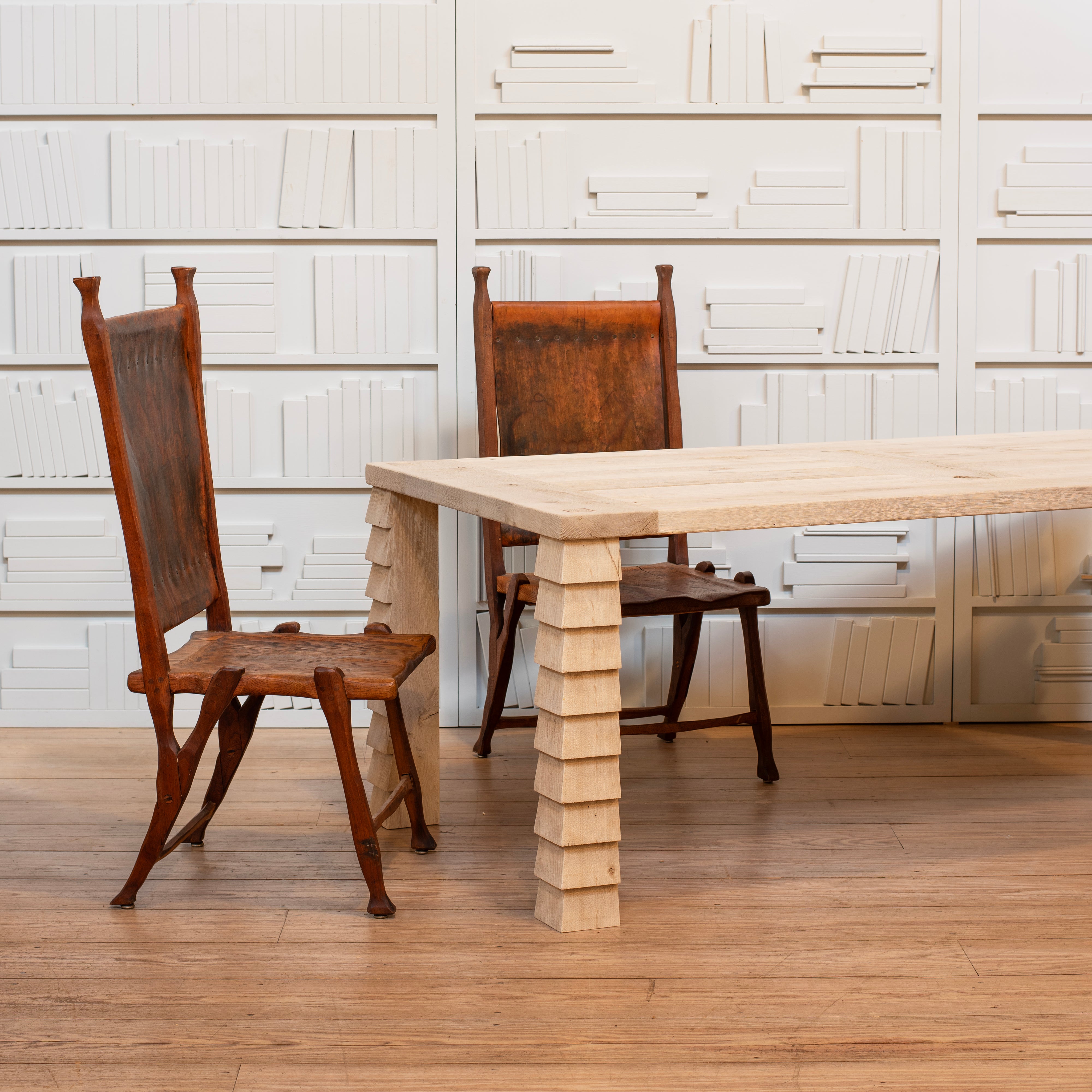 Chopped Leg Dining Table – RT Facts