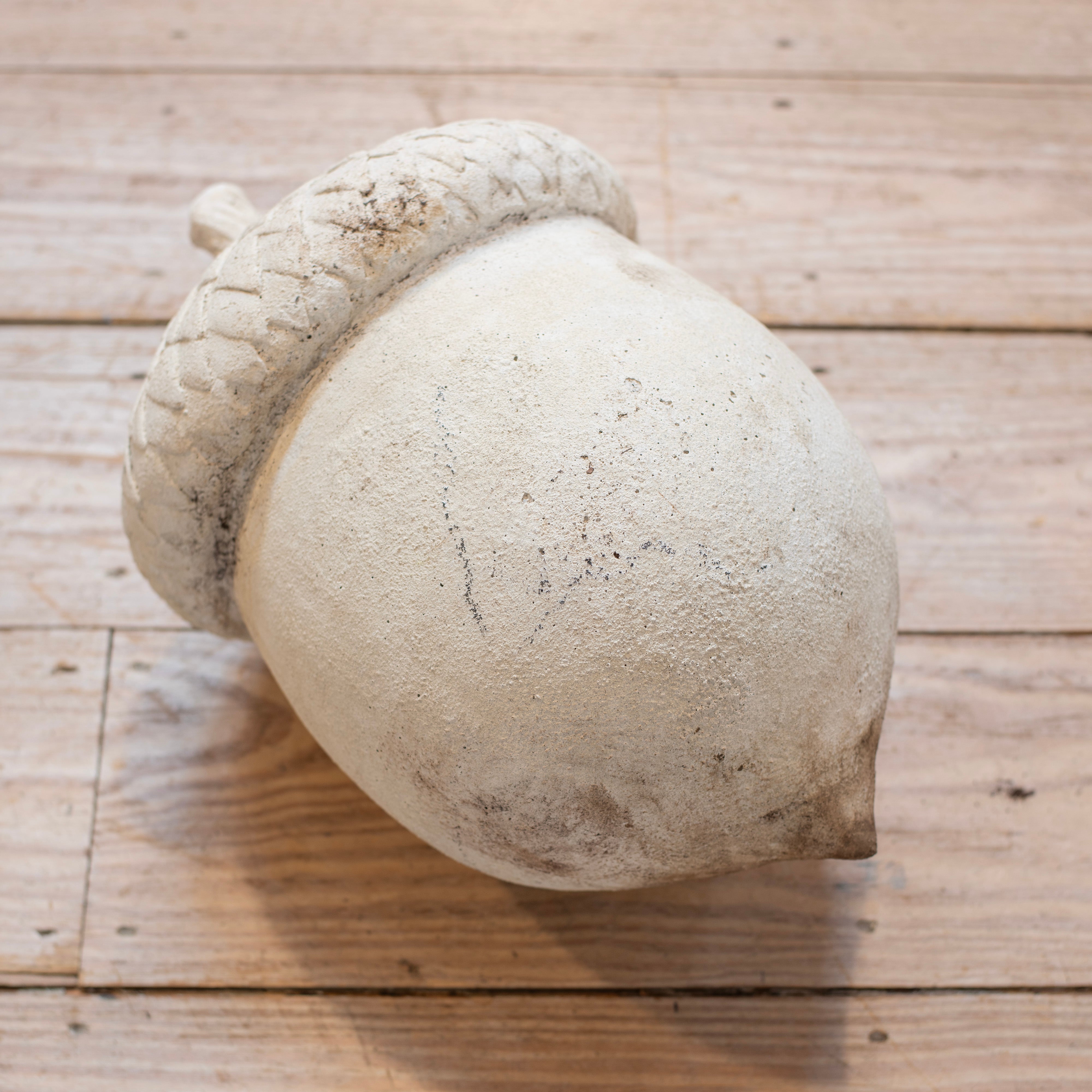 Cast Stone Acorn Garden Sculpture – RT Facts
