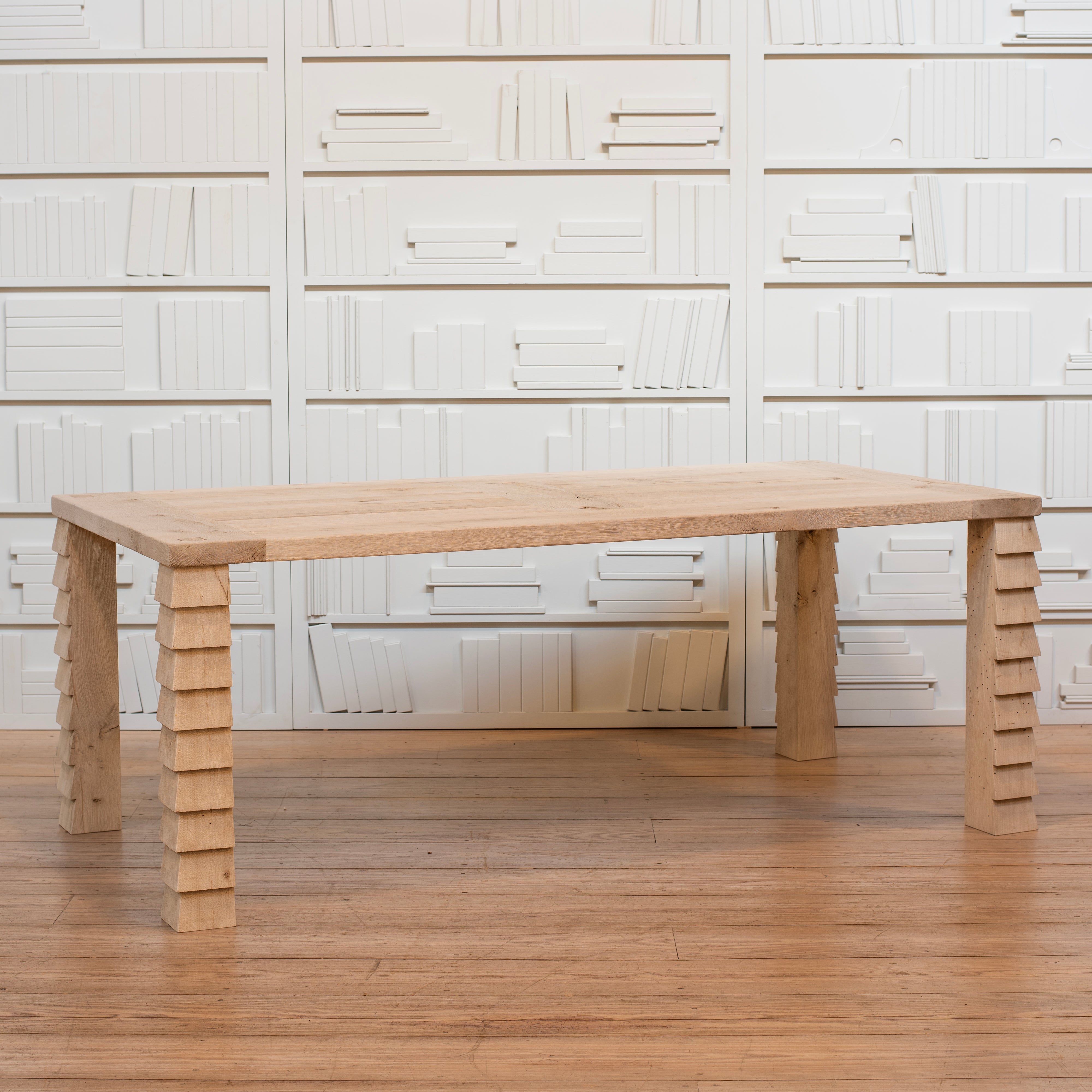 Chopped Leg Dining Table – RT Facts