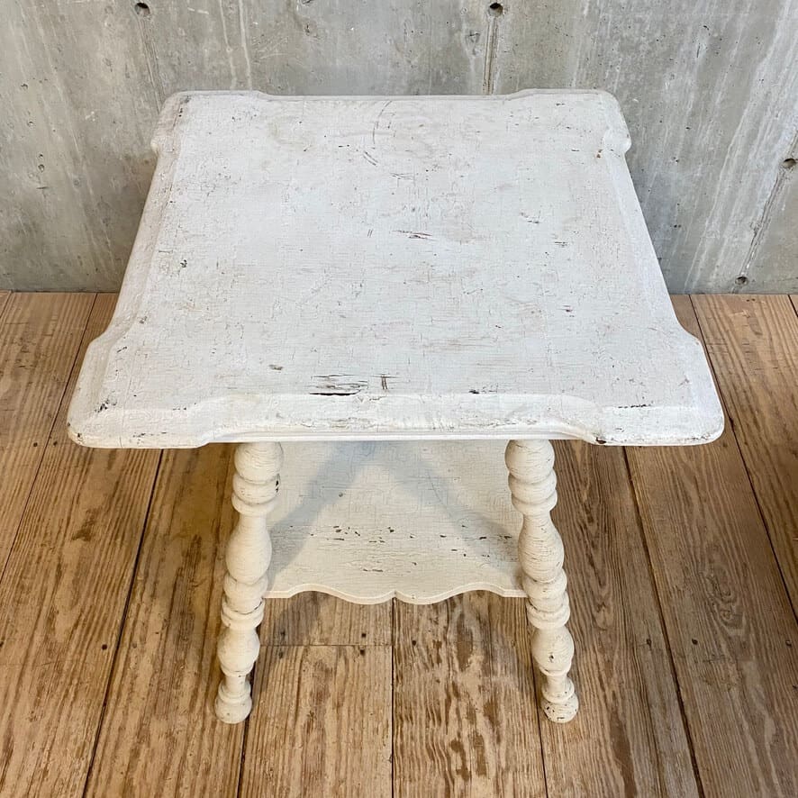 Victorian White Painted Turned Leg Side Table – RT Facts