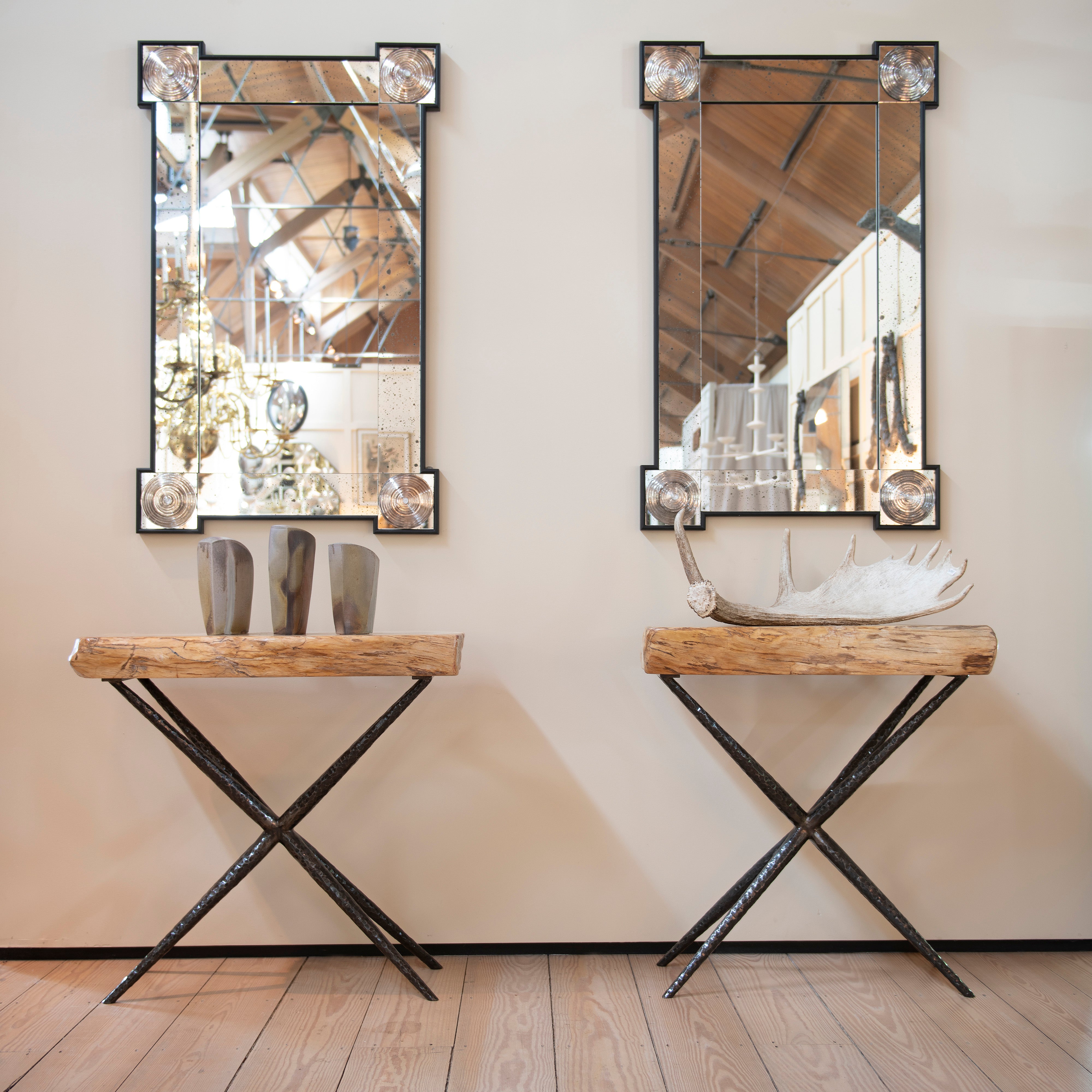 Georgian Bullseye Mirror – RT Facts