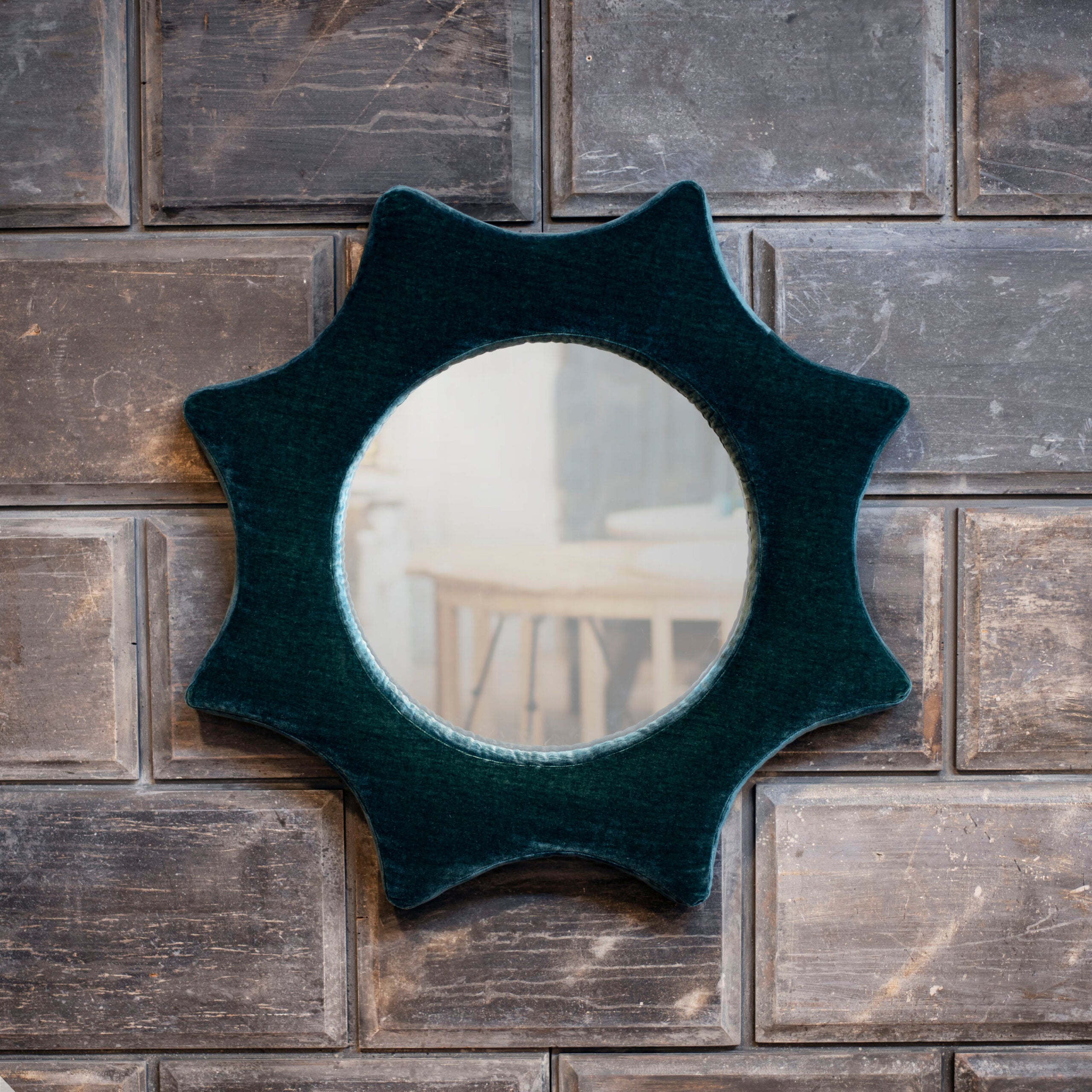 Milliner's Mirror – RT Facts